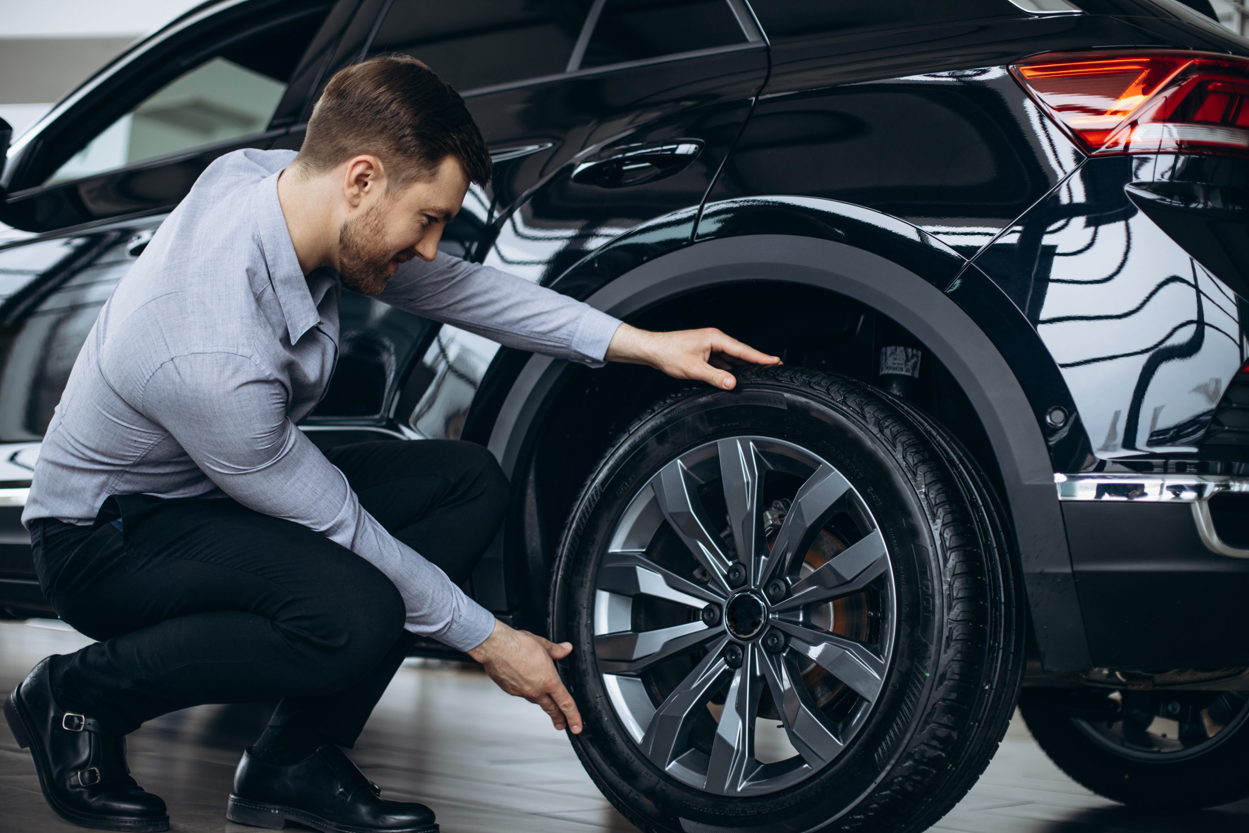 Como usar o macaco do carro: passo a passo seguro - Autoglass